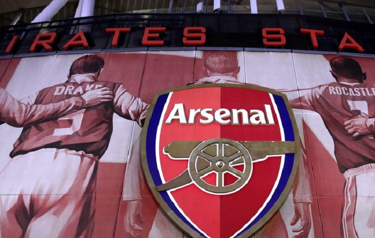 Ukuta Wa Kigiriki Wangushwa Na Washika Bunduki